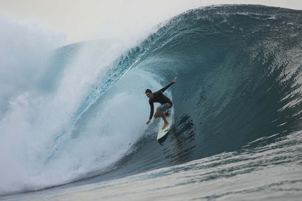 The wave “at the end of the road”: A look at the unique features of the ...